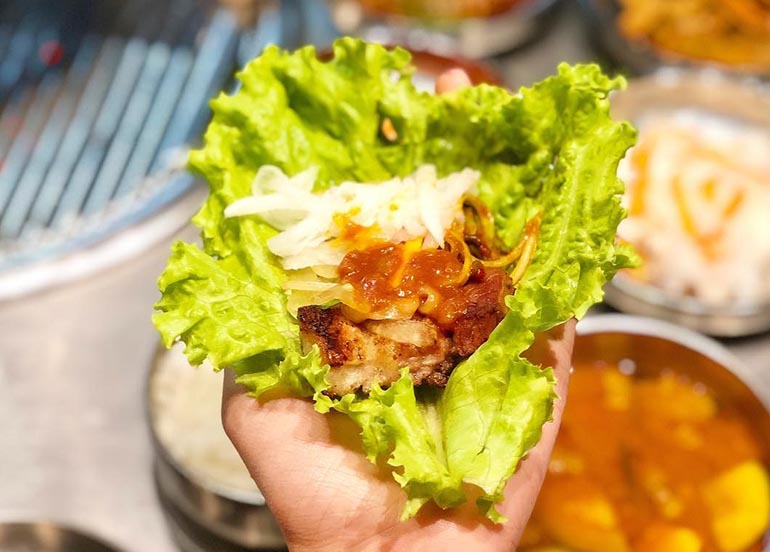 11 Delicious New Food Spots To Try in the City of Manila | Booky