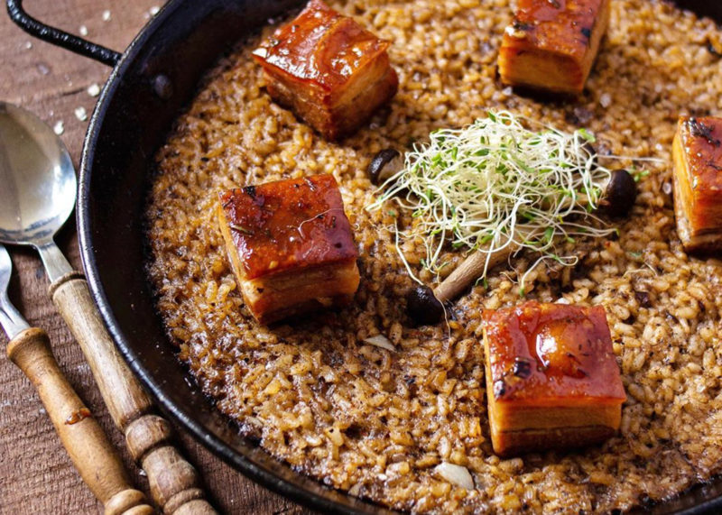 Your Guide to Spanish Food Delivery Available Now | Booky