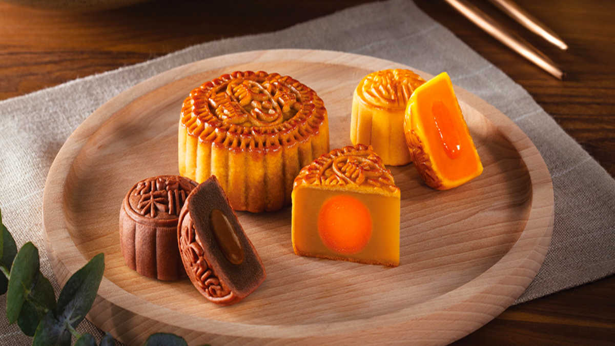 Celebrate The Mid Autumn Festival 2022 With These Mooncakes Booky Celebrate The Mid Autumn Festival 2022 With These Mooncakes Booky