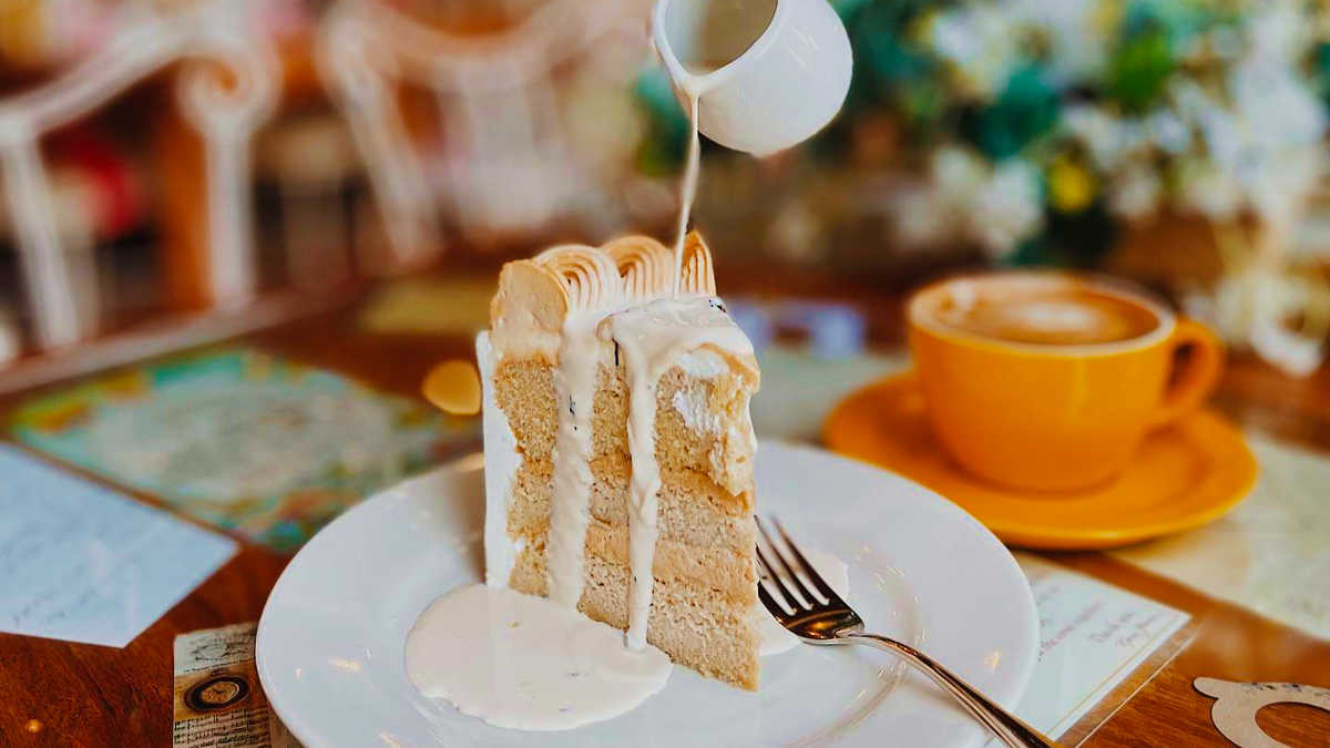 11 Spots in the Metro To Get Cake by the Slice | Booky