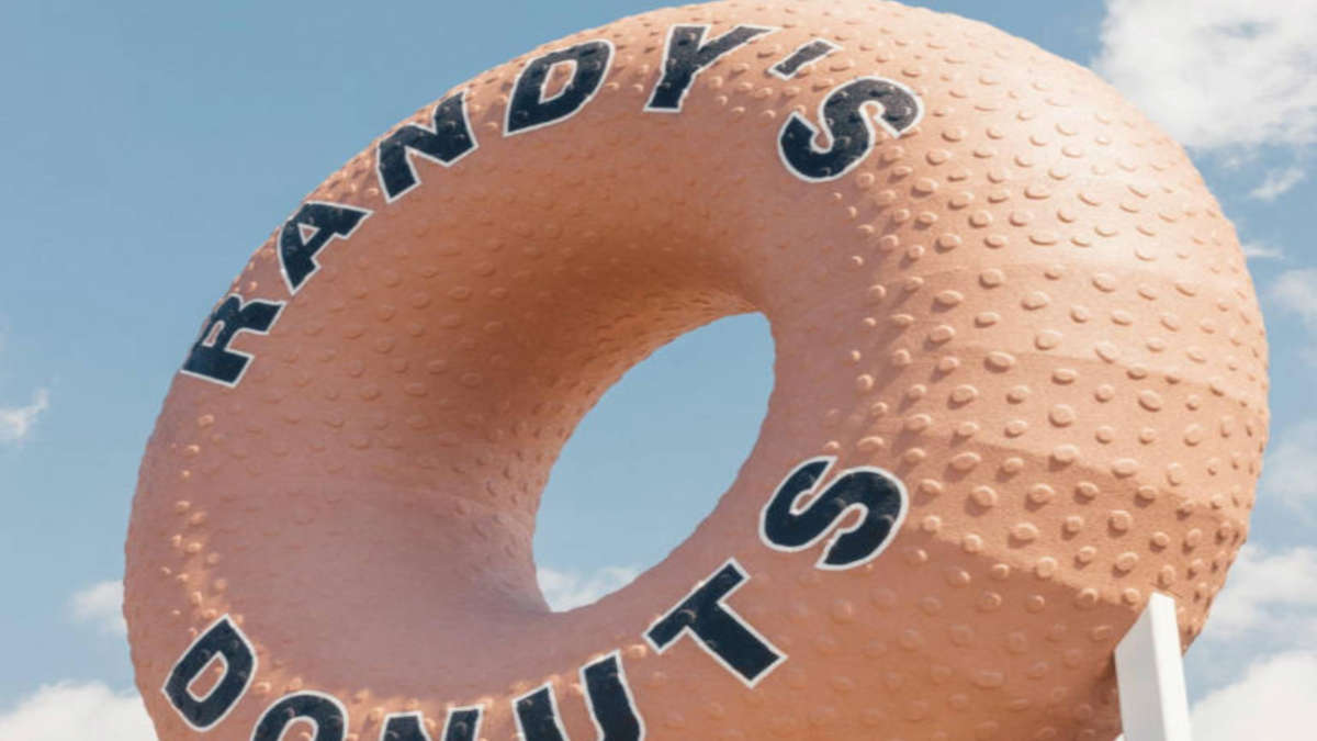 ICYMI: Randy’s Donuts is back! | Booky