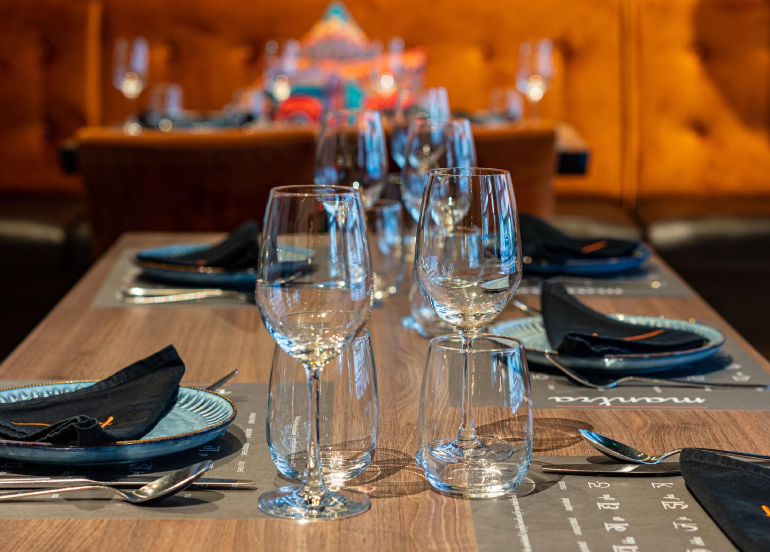 13 Restaurants in Alabang Perfect for Date Nights | Booky