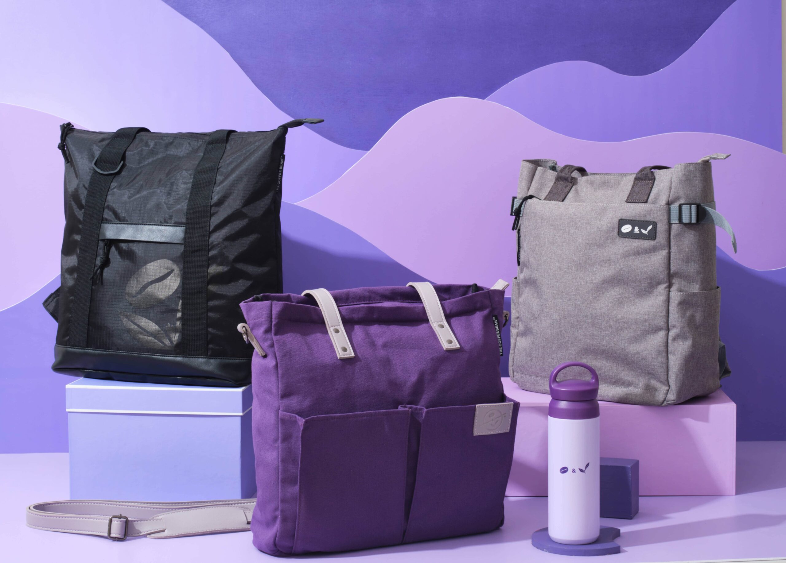 Get That Bag! Coffee Bean & Tea Leaf Launches 21st Anniversary Collection | Booky